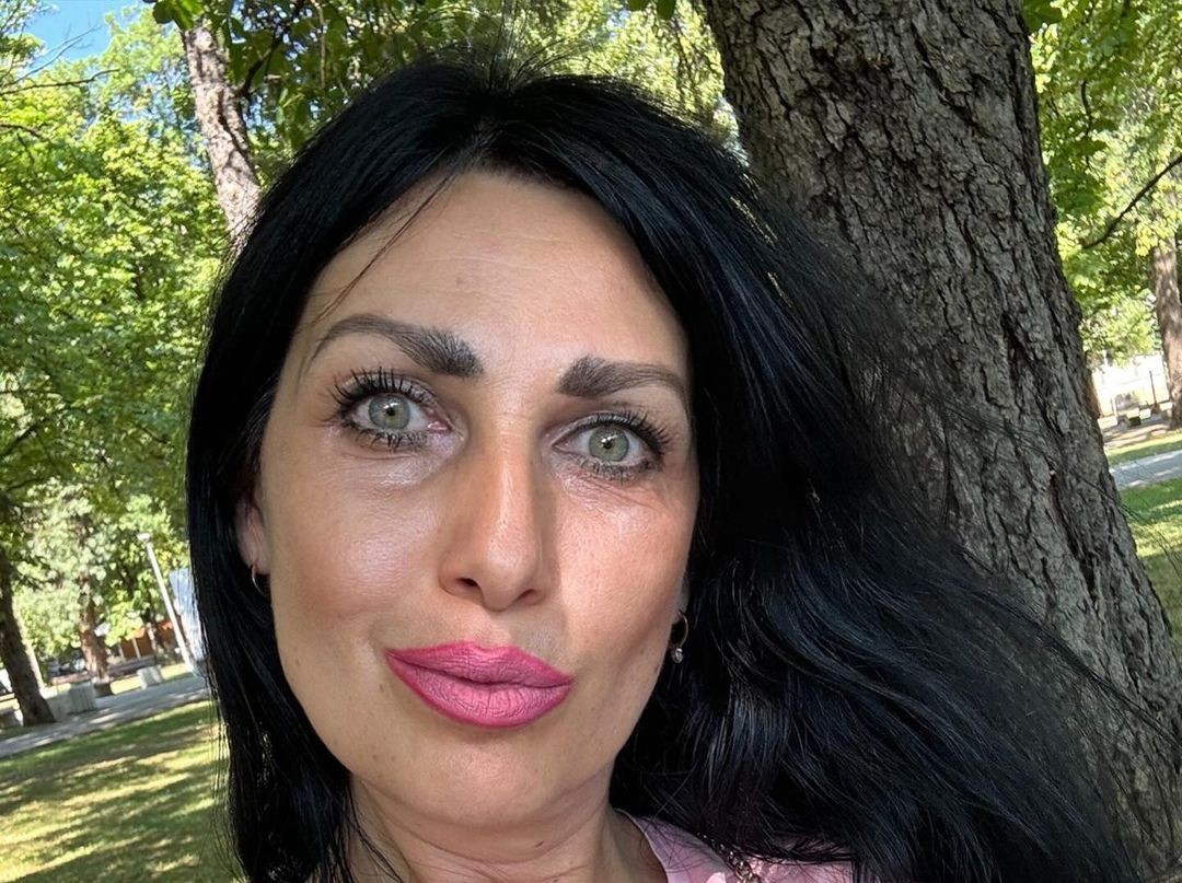 SVAKI PUT JE SVE LEPŠE: Matorka razburkala strast sa susjedom